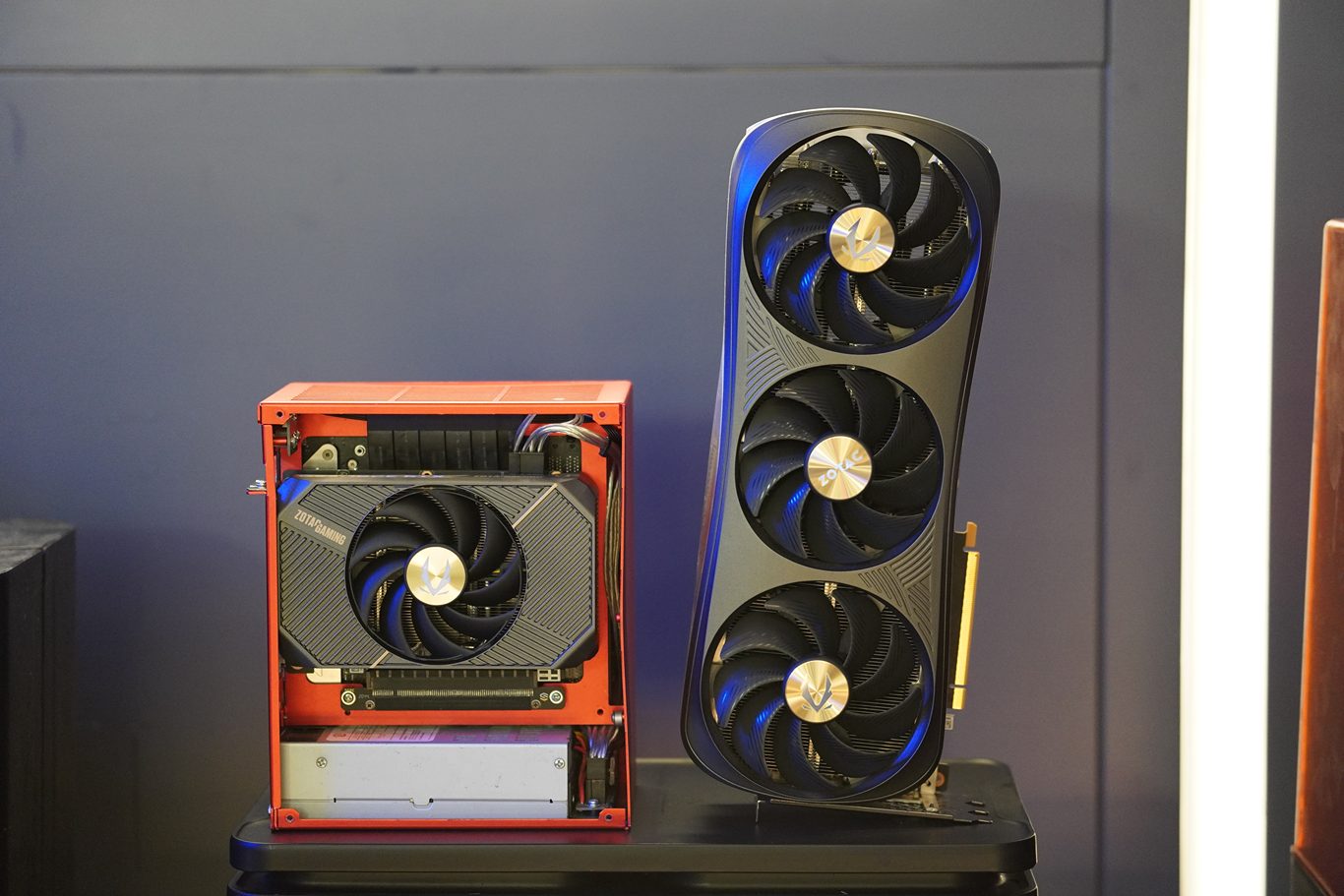 BUILD SMALL: Tips & Tricks for SFF Builders Ft. ZOTAC GAMING GeForce ...